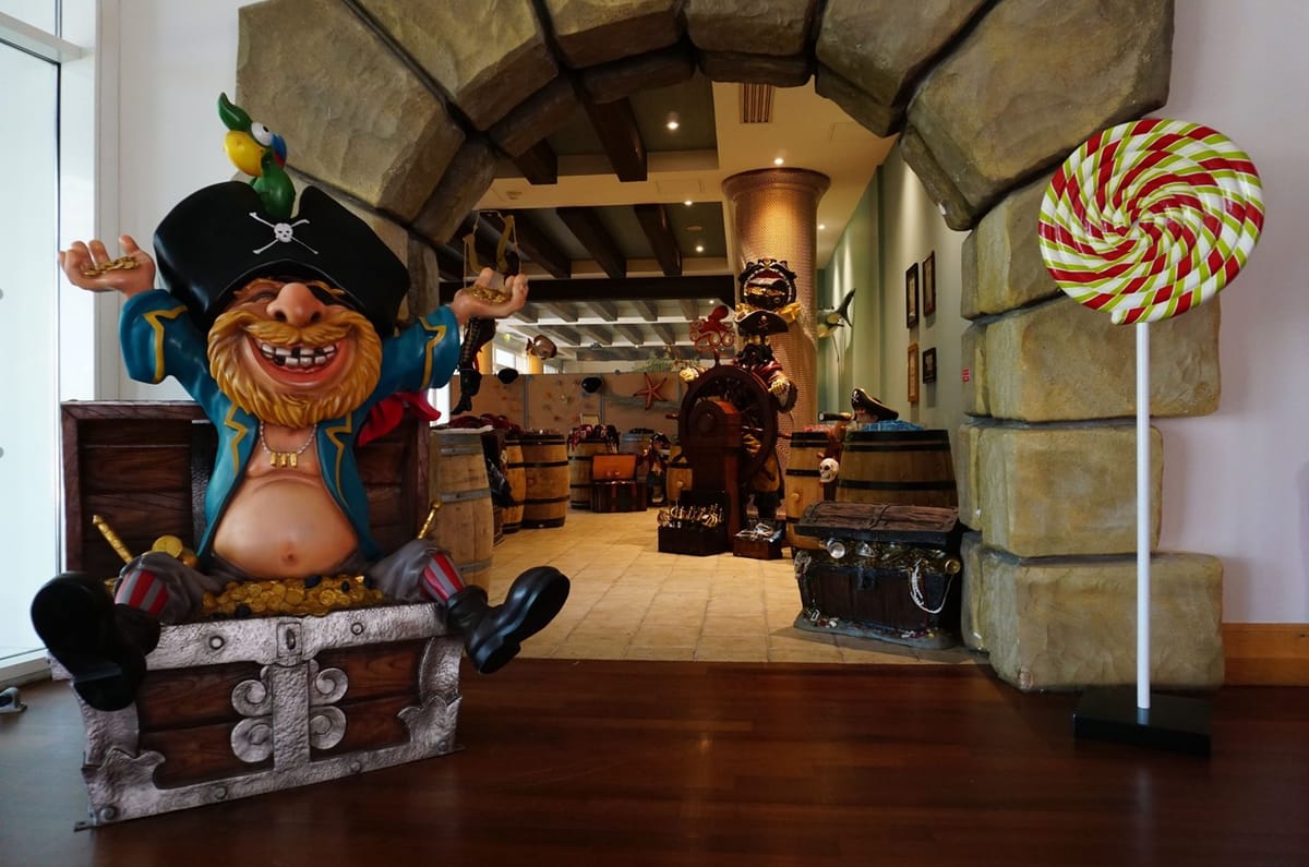 Many guests love Explorers Hotel near Disneyland Paris, here's why