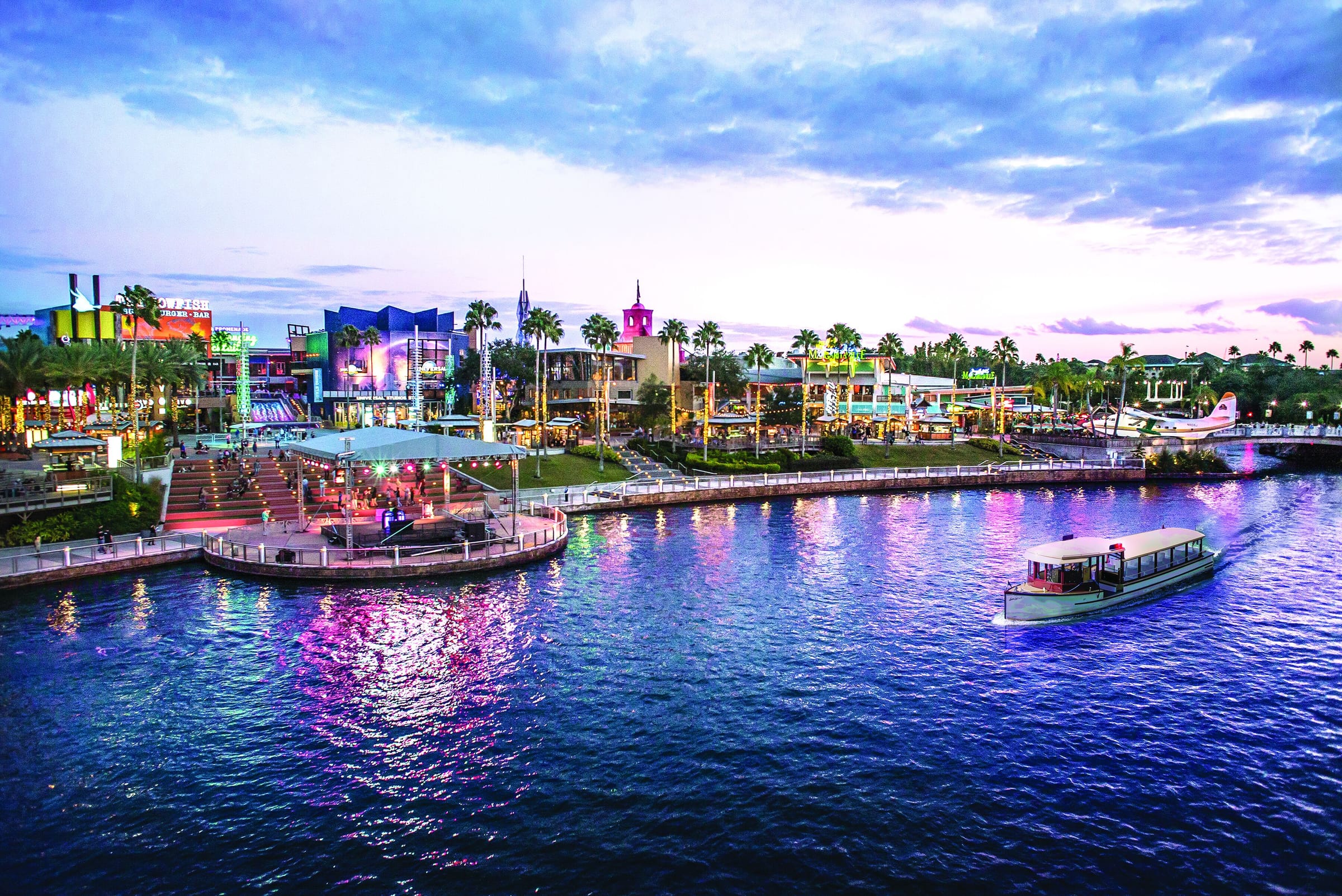 Where to eat at Loews Royal Pacific Resort at Universal Orlando